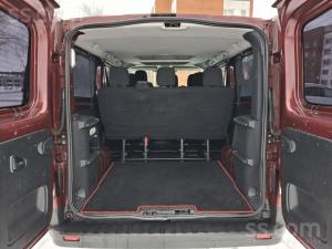 Sarkans Renault Trafic 2022 Rīga, ar dzinēja tilpumu 2.00 L un nobraukumu 703 tūkst. km par 16000 €, foto 8 vietnē AUTOMOTO.COM.LV