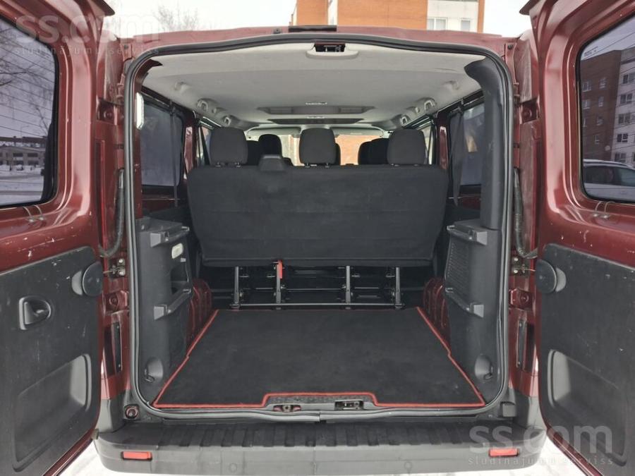 Sarkans Renault Trafic 2022 Rīga, ar dzinēja tilpumu 2.00 L un nobraukumu 703 tūkst. km par 16000 €, foto 8 vietnē AUTOMOTO.COM.LV