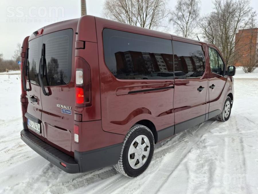 Sarkans Renault Trafic 2022 Rīga, ar dzinēja tilpumu 2.00 L un nobraukumu 703 tūkst. km par 16000 €, foto 11 vietnē AUTOMOTO.COM.LV