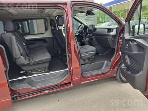 Red Renault Trafic 2023 in Riga, with an engine capacity of 2.00 L and mileage of 86 thousand km for 38000 €, photo 8 on AUTOMOTO.COM.LV
