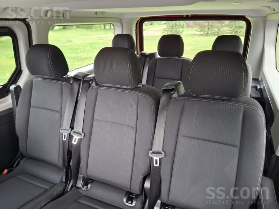 Red Renault Trafic 2023 in Riga, with an engine capacity of 2.00 L and mileage of 86 thousand km for 38000 €, photo 10 on AUTOMOTO.COM.LV