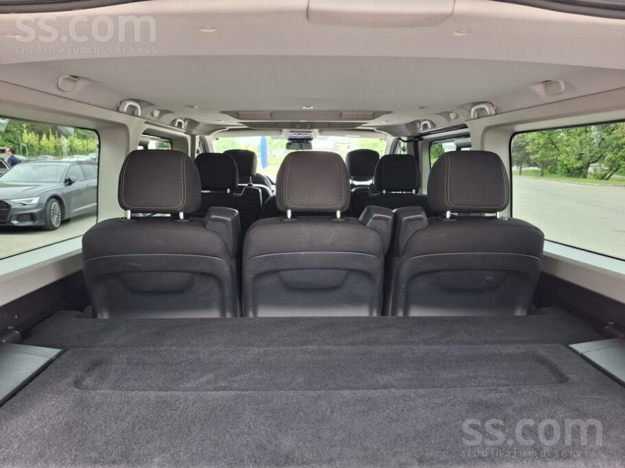 Red Renault Trafic 2023 in Riga, with an engine capacity of 2.00 L and mileage of 86 thousand km for 38000 €, photo 12 on AUTOMOTO.COM.LV