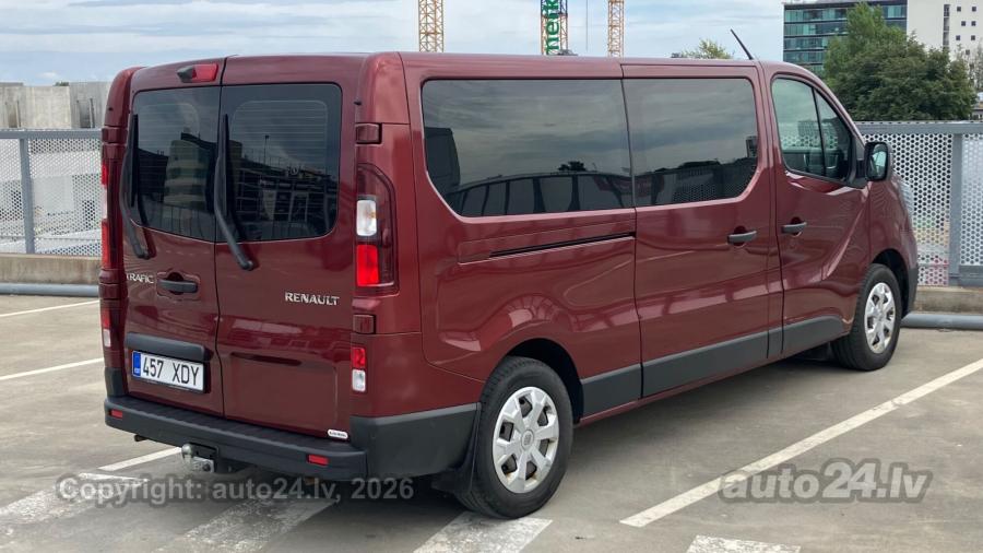 Sarkans Renault Trafic 2023 Tallina, ar dzinēja tilpumu 2.00 L un nobraukumu 94 tūkst. km par 34490 €, foto 5 vietnē AUTOMOTO.COM.LV