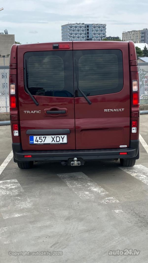 Sarkans Renault Trafic 2023 Tallina, ar dzinēja tilpumu 2.00 L un nobraukumu 94 tūkst. km par 34490 €, foto 7 vietnē AUTOMOTO.COM.LV