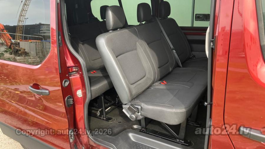 Sarkans Renault Trafic 2023 Tallina, ar dzinēja tilpumu 2.00 L un nobraukumu 94 tūkst. km par 34490 €, foto 14 vietnē AUTOMOTO.COM.LV