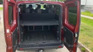 Sarkans Renault Trafic 2023 Tallina, ar dzinēja tilpumu 2.00 L un nobraukumu 94 tūkst. km par 34490 €, foto 15 vietnē AUTOMOTO.COM.LV