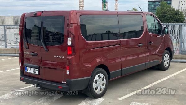 Sarkans Renault Trafic 2023 Tallina, ar dzinēja tilpumu 2.00 L un nobraukumu 94 tūkst. km par 34490 €, foto 5 vietnē AUTOMOTO.COM.LV