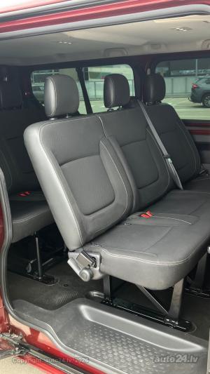Sarkans Renault Trafic 2023 Tallina, ar dzinēja tilpumu 2.00 L un nobraukumu 94 tūkst. km par 34490 €, foto 13 vietnē AUTOMOTO.COM.LV