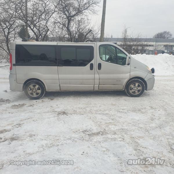 Renault Trafic 2007 in Tallinn, with an engine capacity of 2.50 L and mileage of 434 thousand km for 13500 €, photo 3 on AUTOMOTO.COM.LV