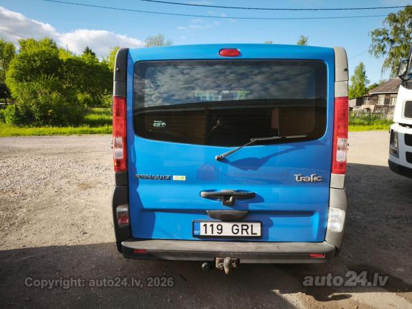 Renault Trafic 2012 Tallina, ar dzinēja tilpumu 2.00 L un nobraukumu 140 tūkst. km par 6500 €, foto 3 vietnē AUTOMOTO.COM.LV