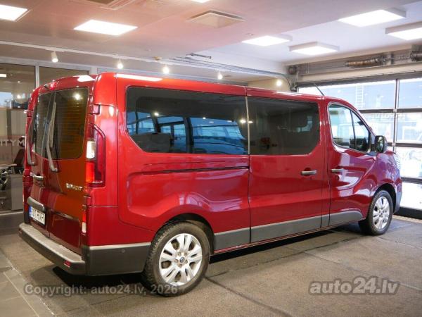 Renault Trafic 2022 Tallina, ar dzinēja tilpumu 2.00 L un nobraukumu 60 tūkst. km par 28900 €, foto 3 vietnē AUTOMOTO.COM.LV