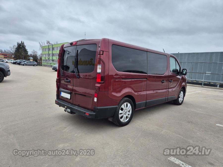 Renault Trafic 2022 in Tartu, with an engine capacity of 2.00 L and mileage of 97 thousand km for 32790 €, photo 2 on AUTOMOTO.COM.LV