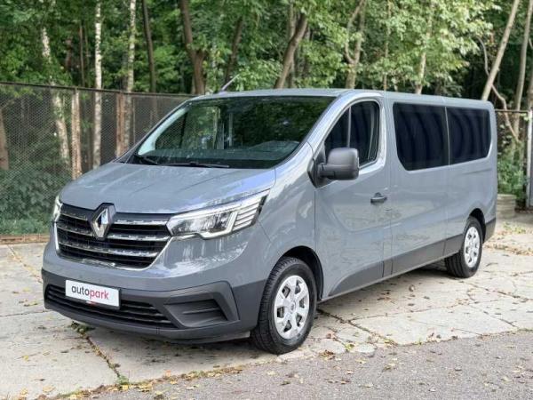 Renault Trafic 2022 in Vilnius on AUTOMOTO.COM.LV Renault Trafic 2022 in Vilnius, with an engine capacity of 2.00 L and mileage of 115 thousand km for 24900 €, photo 1 on AUTOMOTO.COM.LV
