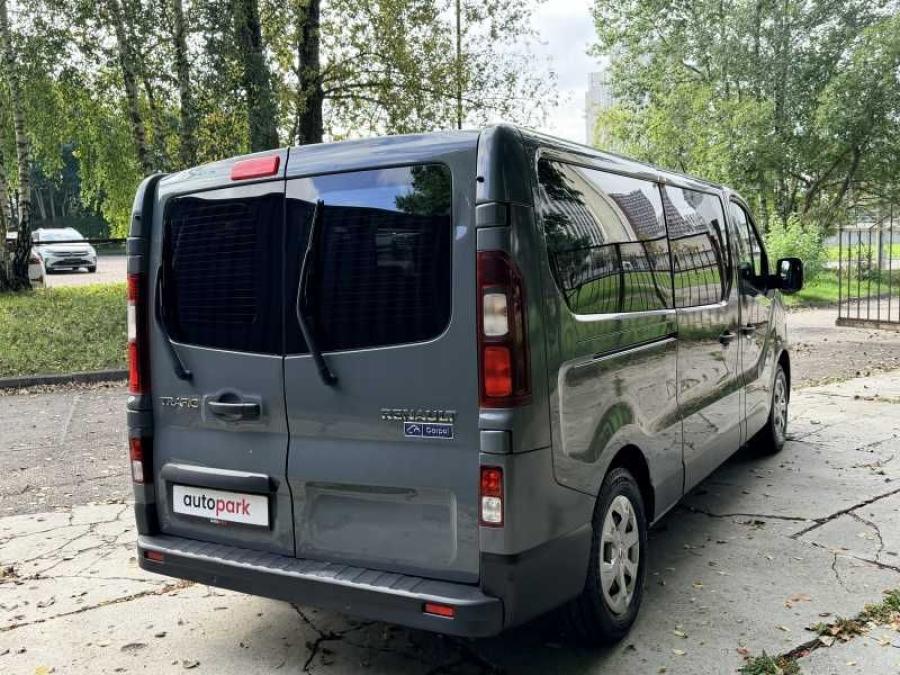 Рено Трафик 2022 в Вильнюс, объемом двигателя 2.00 л и пробегом 115 тыс. км за 24900 €, фото 4 на AUTOMOTO.COM.LV