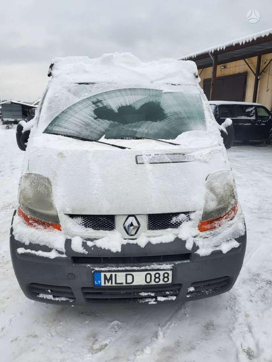 Balts Renault Trafic 2000 Varėna, ar dzinēja tilpumu 1.90 L un nobraukumu 288 tūkst. km par 2000 €, foto 5 vietnē AUTOMOTO.COM.LV