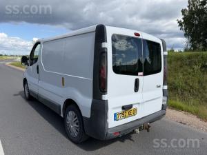 White Renault Trafic 2003 in Jelgava, with an engine capacity of 1.90 L and mileage of 278 thousand km for 3600 €, photo 3 on AUTOMOTO.COM.LV