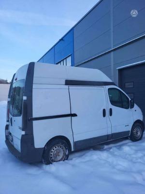 Balts Renault Trafic 2004 Kauņa, ar dzinēja tilpumu 1.87 L un nobraukumu 283 tūkst. km par 1400 €, foto 3 vietnē AUTOMOTO.COM.LV