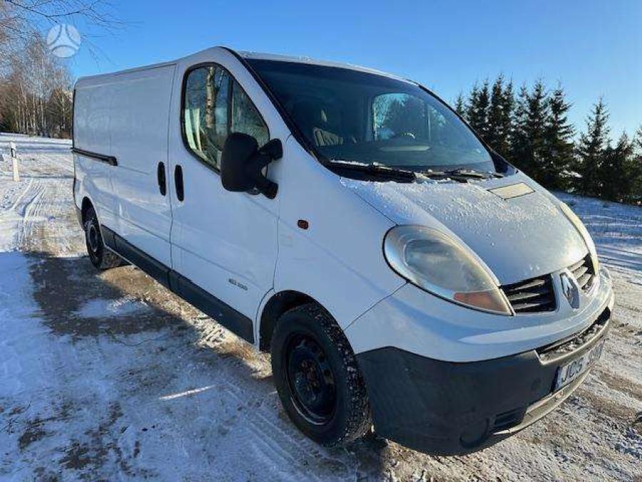 Balts Renault Trafic 2006 Panevēža, ar dzinēja tilpumu 1.87 L un nobraukumu 323 tūkst. km par 2100 €, foto 1 vietnē AUTOMOTO.COM.LV
