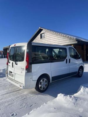 Balts Renault Trafic 2007 Raseiniai, ar dzinēja tilpumu 2.00 L un nobraukumu 314 tūkst. km par 5300 €, foto 6 vietnē AUTOMOTO.COM.LV