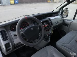 Balts Renault Trafic 2007 Tauragė, ar dzinēja tilpumu 2.00 L un nobraukumu 250 tūkst. km par 3300 €, foto 9 vietnē AUTOMOTO.COM.LV