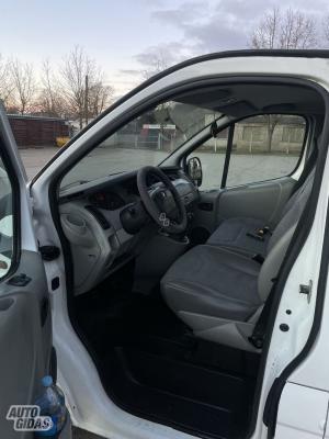 Balts Renault Trafic 2007 Tauragė, ar dzinēja tilpumu 2.00 L un nobraukumu 250 tūkst. km par 3300 €, foto 11 vietnē AUTOMOTO.COM.LV