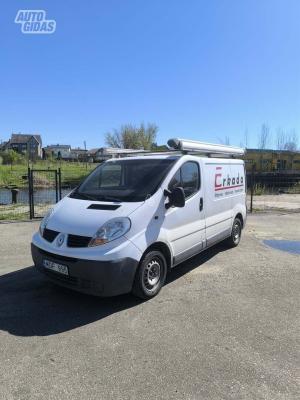 White Renault Trafic 2007 in Klaipeda, with an engine capacity of 2.00 L and mileage of 286 thousand km for 4500 €, photo 1 on AUTOMOTO.COM.LV