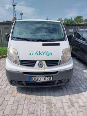 White Renault Trafic 2007 in Vilnius, with an engine capacity of 2.00 L and mileage of 150 thousand km for 1500 €, photo  on AUTOMOTO.COM.LV