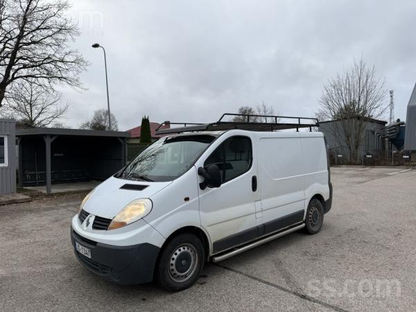 White Renault Trafic 2008 in Cesis, with an engine capacity of 1.90 L and mileage of 297 thousand km for 2900 €, photo 2 on AUTOMOTO.COM.LV