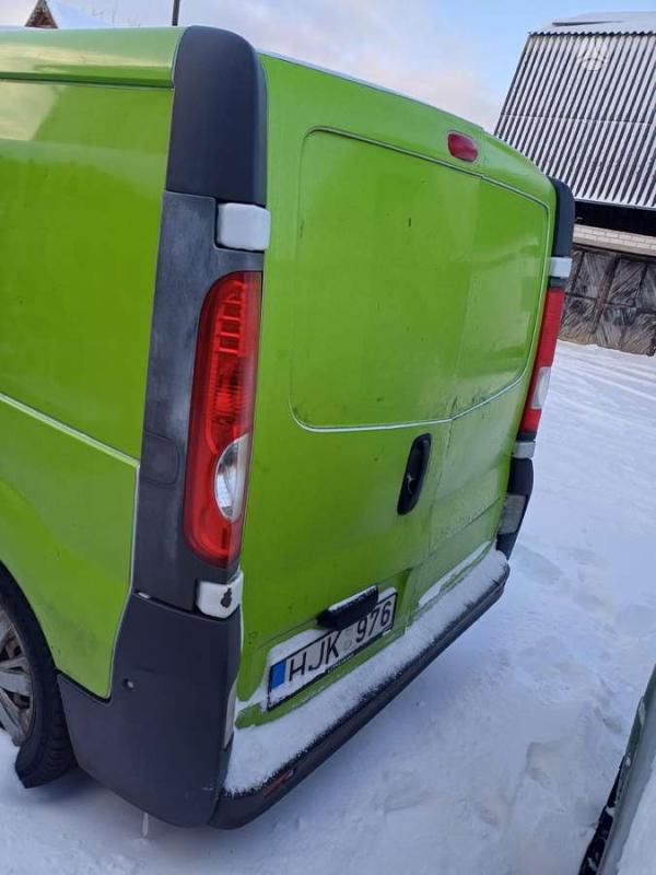 Balts Renault Trafic 2008 Raseiniai, ar dzinēja tilpumu 2.00 L un nobraukumu 461 tūkst. km par 3850 €, foto 8 vietnē AUTOMOTO.COM.LV