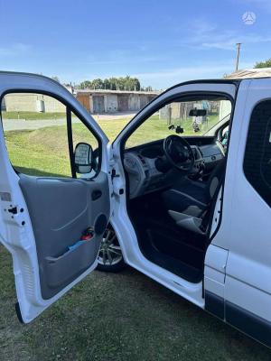 Balts Renault Trafic 2008 Tauragė, ar dzinēja tilpumu 2.00 L un nobraukumu 291 tūkst. km par 6000 €, foto 8 vietnē AUTOMOTO.COM.LV