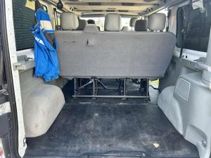Balts Renault Trafic 2008 Tauragė, ar dzinēja tilpumu 2.00 L un nobraukumu 291 tūkst. km par 6000 €, foto 19 vietnē AUTOMOTO.COM.LV