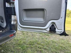 Balts Renault Trafic 2008 Tauragė, ar dzinēja tilpumu 2.00 L un nobraukumu 291 tūkst. km par 6000 €, foto 20 vietnē AUTOMOTO.COM.LV