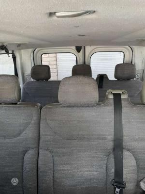 Balts Renault Trafic 2008 Kauņa, ar dzinēja tilpumu 2.00 L un nobraukumu 401 tūkst. km par 4600 €, foto 9 vietnē AUTOMOTO.COM.LV