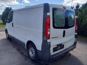 White Renault Trafic 2009 in Ukmerge, with an engine capacity of 2.00 L and mileage of 194 thousand km for 3750 €, photo 6 on AUTOMOTO.COM.LV