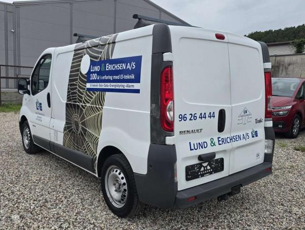 Balts Renault Trafic 2010 Kauņa, ar dzinēja tilpumu 2.00 L un nobraukumu 65 tūkst. km par 4699 €, foto 6 vietnē AUTOMOTO.COM.LV