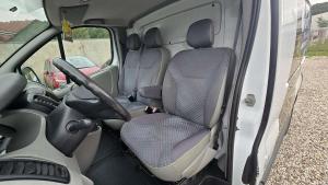 Balts Renault Trafic 2010 Kauņa, ar dzinēja tilpumu 2.00 L un nobraukumu 65 tūkst. km par 4699 €, foto 9 vietnē AUTOMOTO.COM.LV