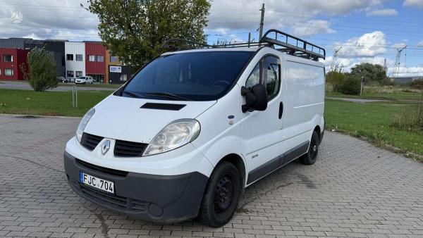 White Renault Trafic 2011 in Kaunas, with an engine capacity of 2.00 L and mileage of 266 thousand km for 4200 €, photo 3 on AUTOMOTO.COM.LV