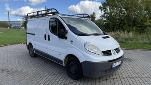 White Renault Trafic 2011 in Kaunas, with an engine capacity of 2.00 L and mileage of 266 thousand km for 4200 €, photo 4 on AUTOMOTO.COM.LV