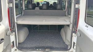White Renault Trafic 2012 in Vilnius, with an engine capacity of 2.00 L and mileage of 302 thousand km for 8300 €, photo 13 on AUTOMOTO.COM.LV