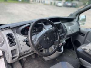 White Renault Trafic 2013 in Raseiniai, with an engine capacity of 2.00 L and mileage of 256 thousand km for 4200 €, photo 14 on AUTOMOTO.COM.LV