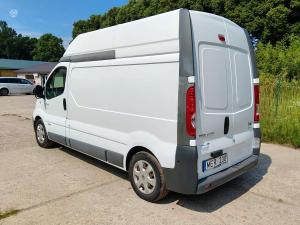 Balts Renault Trafic 2013 Panevēža, ar dzinēja tilpumu 2.00 L un nobraukumu 261 tūkst. km par 7200 €, foto 3 vietnē AUTOMOTO.COM.LV