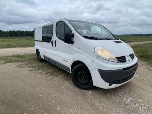 White Renault Trafic 2013 in Moletai, with an engine capacity of 2.00 L and mileage of 358 thousand km for 5500 €, photo 4 on AUTOMOTO.COM.LV