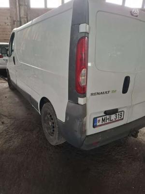 White Renault Trafic 2014 in Klaipeda, with an engine capacity of 2.00 L and mileage of 270 thousand km for 4830 €, photo 4 on AUTOMOTO.COM.LV