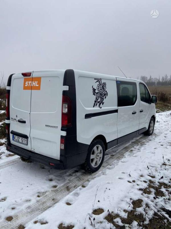 White Renault Trafic 2015 in Rokiskis, with an engine capacity of 1.60 L and mileage of 650 thousand km for 6200 €, photo 3 on AUTOMOTO.COM.LV