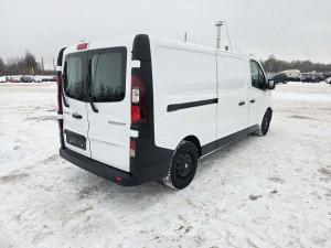 White Renault Trafic 2015 in Marijampole, with an engine capacity of 1.60 L and mileage of 186 thousand km for 6990 €, photo 4 on AUTOMOTO.COM.LV