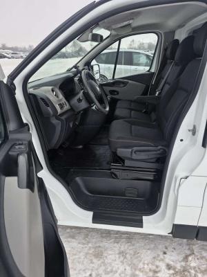 White Renault Trafic 2015 in Marijampole, with an engine capacity of 1.60 L and mileage of 186 thousand km for 6990 €, photo 7 on AUTOMOTO.COM.LV