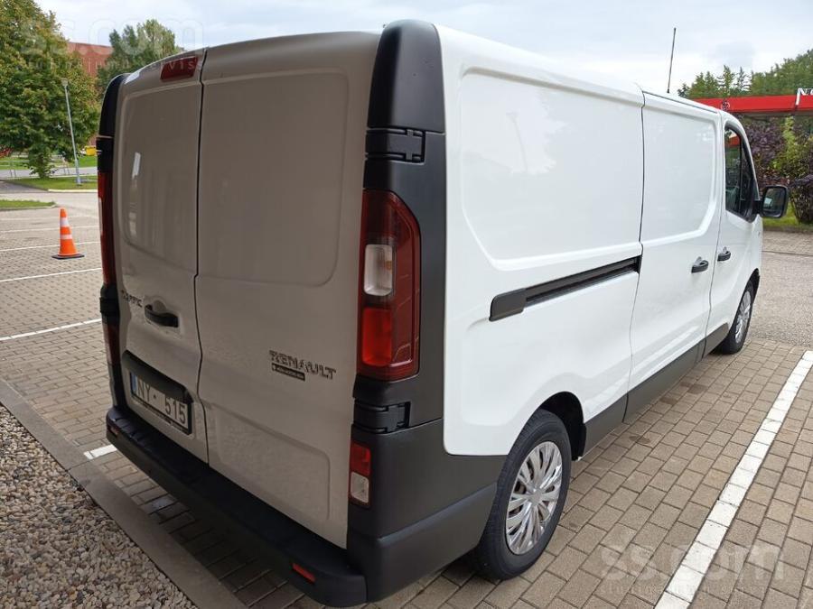 Balts Renault Trafic 2015 Jelgava, ar dzinēja tilpumu 1.60 L un nobraukumu 247 tūkst. km par 6900 €, foto 6 vietnē AUTOMOTO.COM.LV