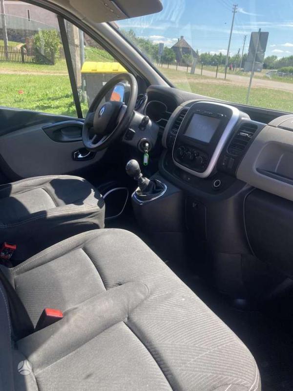 Balts Renault Trafic 2016 Pakruojis, ar dzinēja tilpumu 1.60 L un nobraukumu 272 tūkst. km par 5600 €, foto 5 vietnē AUTOMOTO.COM.LV