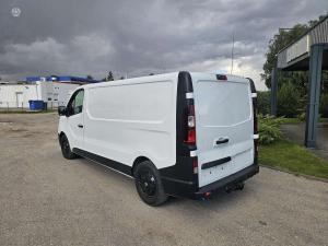 White Renault Trafic 2016 in Pakruojis, with an engine capacity of 1.60 L and mileage of 189 thousand km for 7200 €, photo 5 on AUTOMOTO.COM.LV
