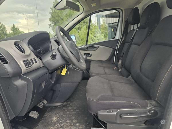 Balts Renault Trafic 2016 Pakruojis, ar dzinēja tilpumu 1.60 L un nobraukumu 189 tūkst. km par 7200 €, foto 9 vietnē AUTOMOTO.COM.LV